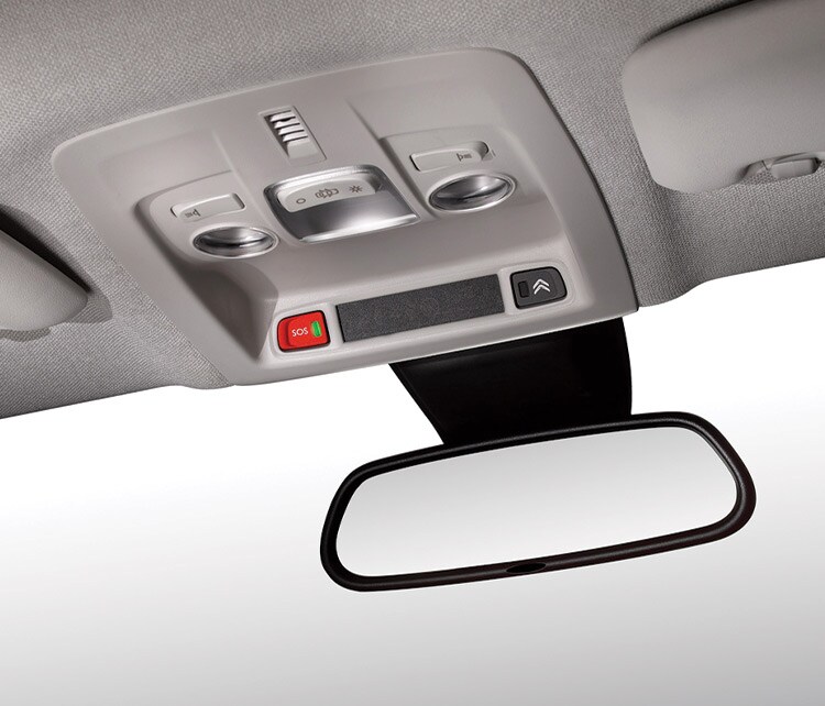 Connected services i Citröens bilar | Navigation, assistans och ...